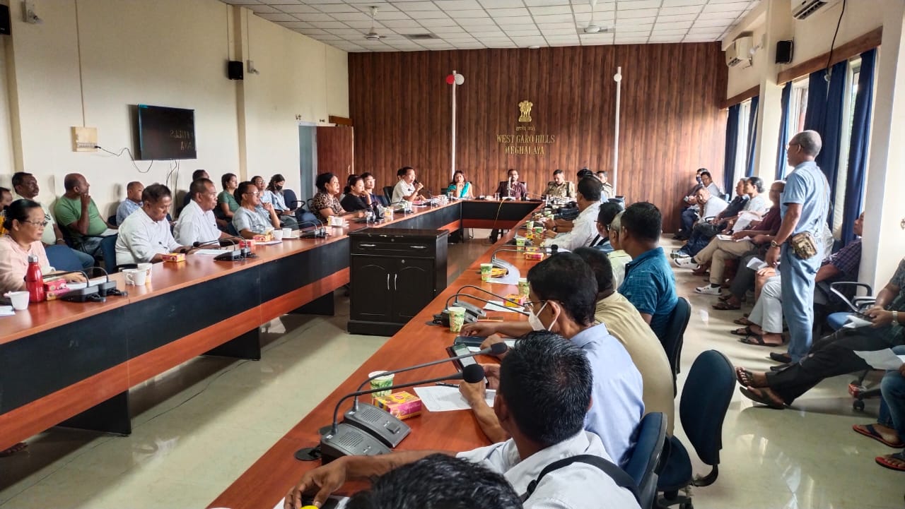 Tura road and footpaths congestion to end, vendors to be shifted to 4 ...